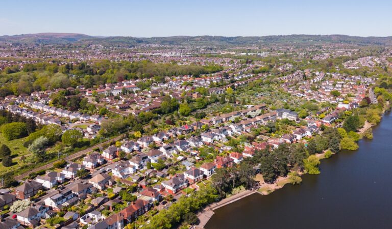 Home Sales Rise in Wales as Surveyors Show Signs of Optimism for Months ...