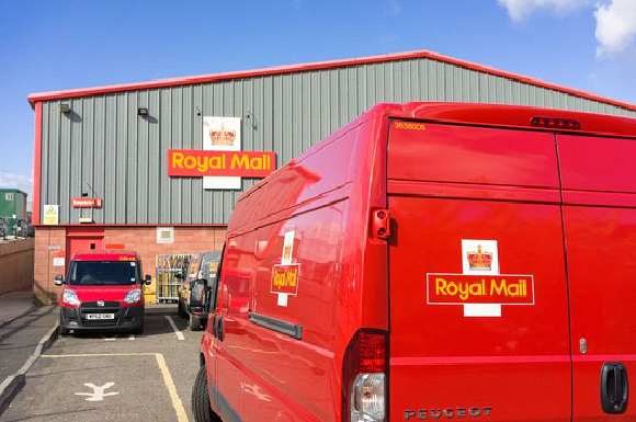 Royal Mail Reports Profits of £702m Following Surge in Online Deliveries